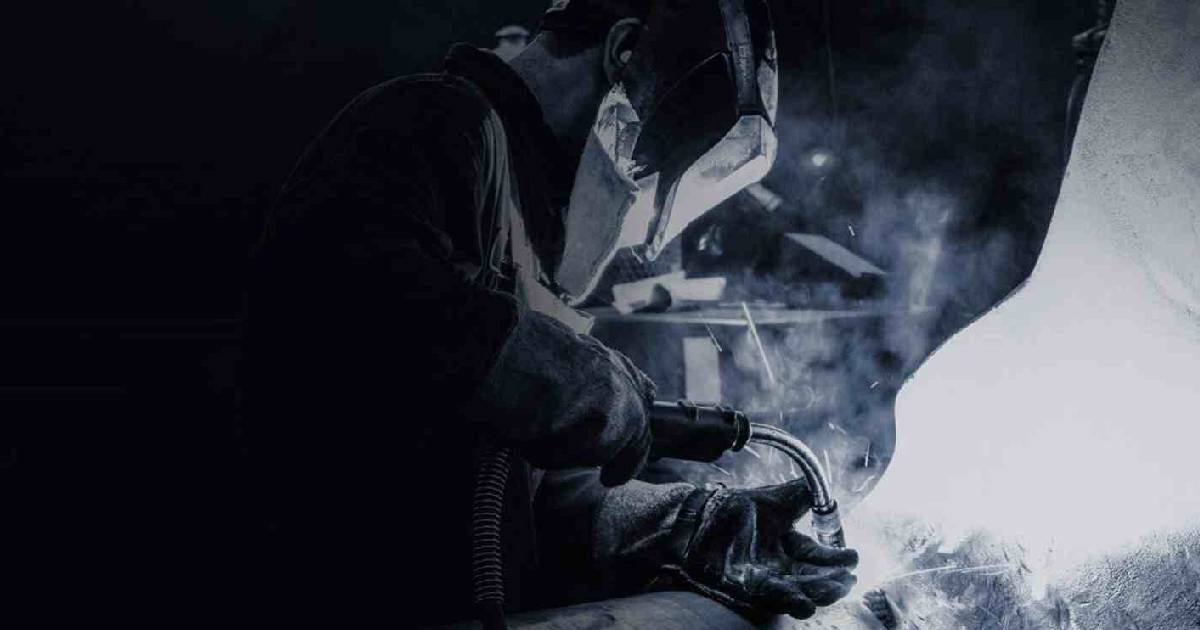 How Integrated ERP Helps Small Manufacturers Scale Without Compromising ...